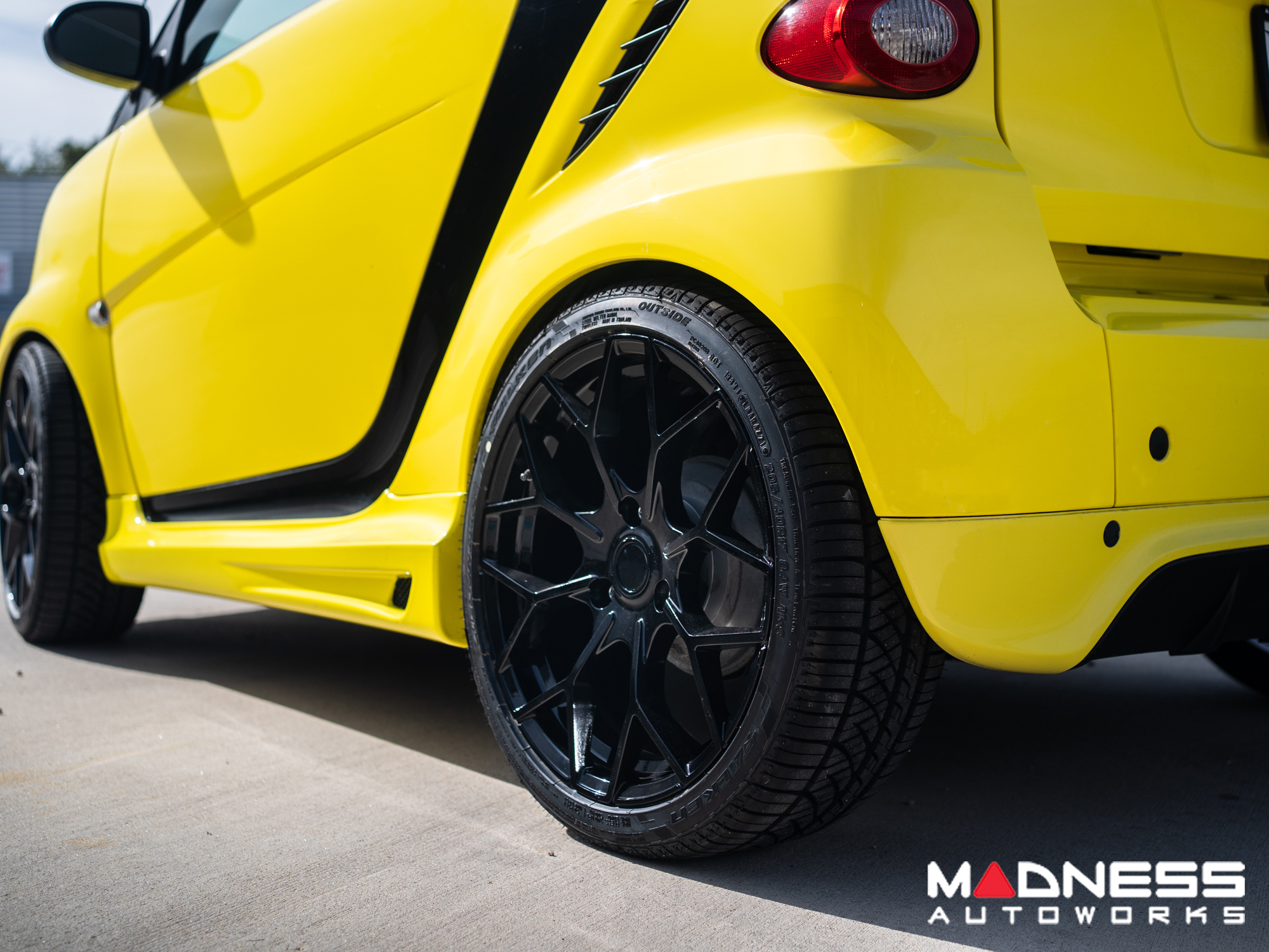 smart fortwo Custom Wheels - 451 Model - Kuhl FX - Estremo Nero ...