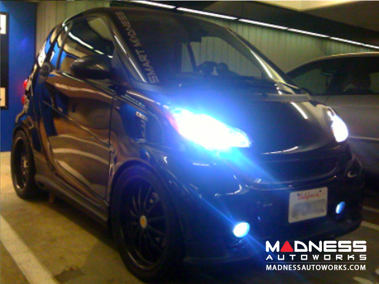 Custom Black smart car - Customization