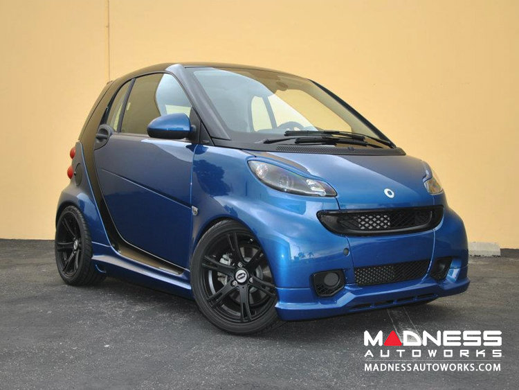 MADNESS Edition smart car blue - Customization