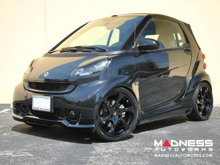 MADNESS Edition Celebrity smart car - Customization