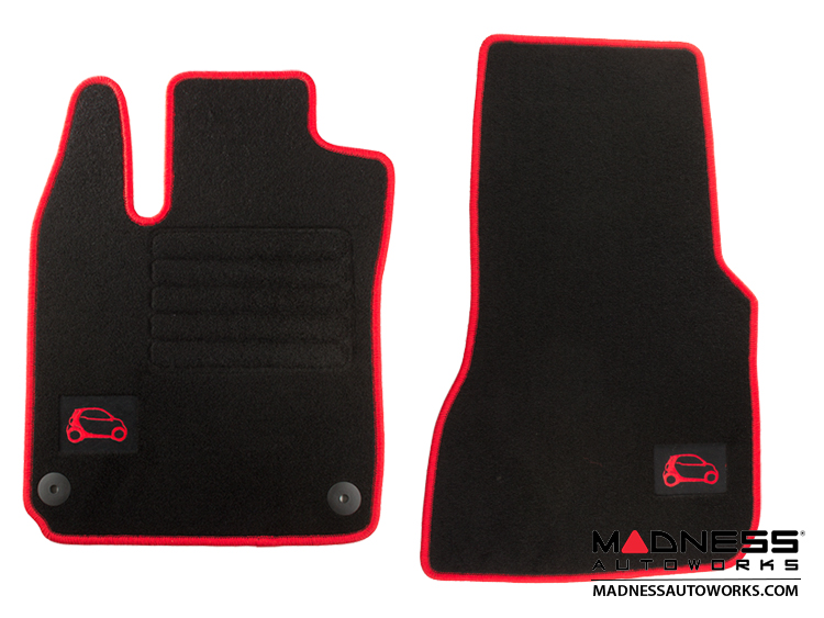 smart fortwo Floor Mats - 453 model - Carpet with Red Binding , MAD18-10615